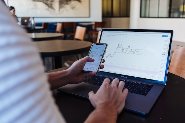 10 Best Price Tracking Tools You Cannot Miss | Octoparse